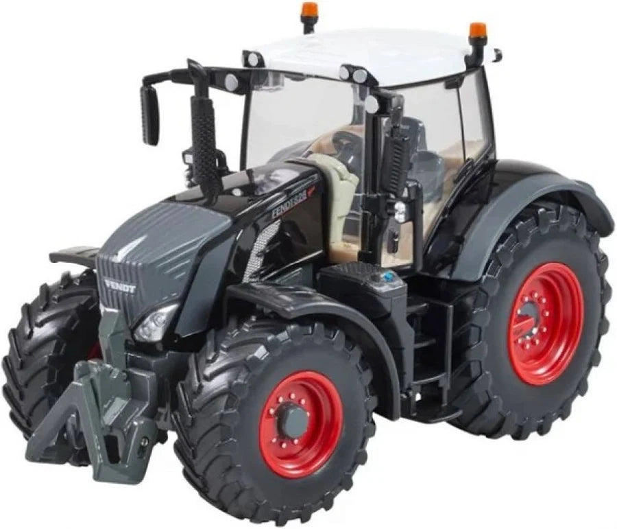 FENDT Vario 826 Black Limited Edition Tractor
