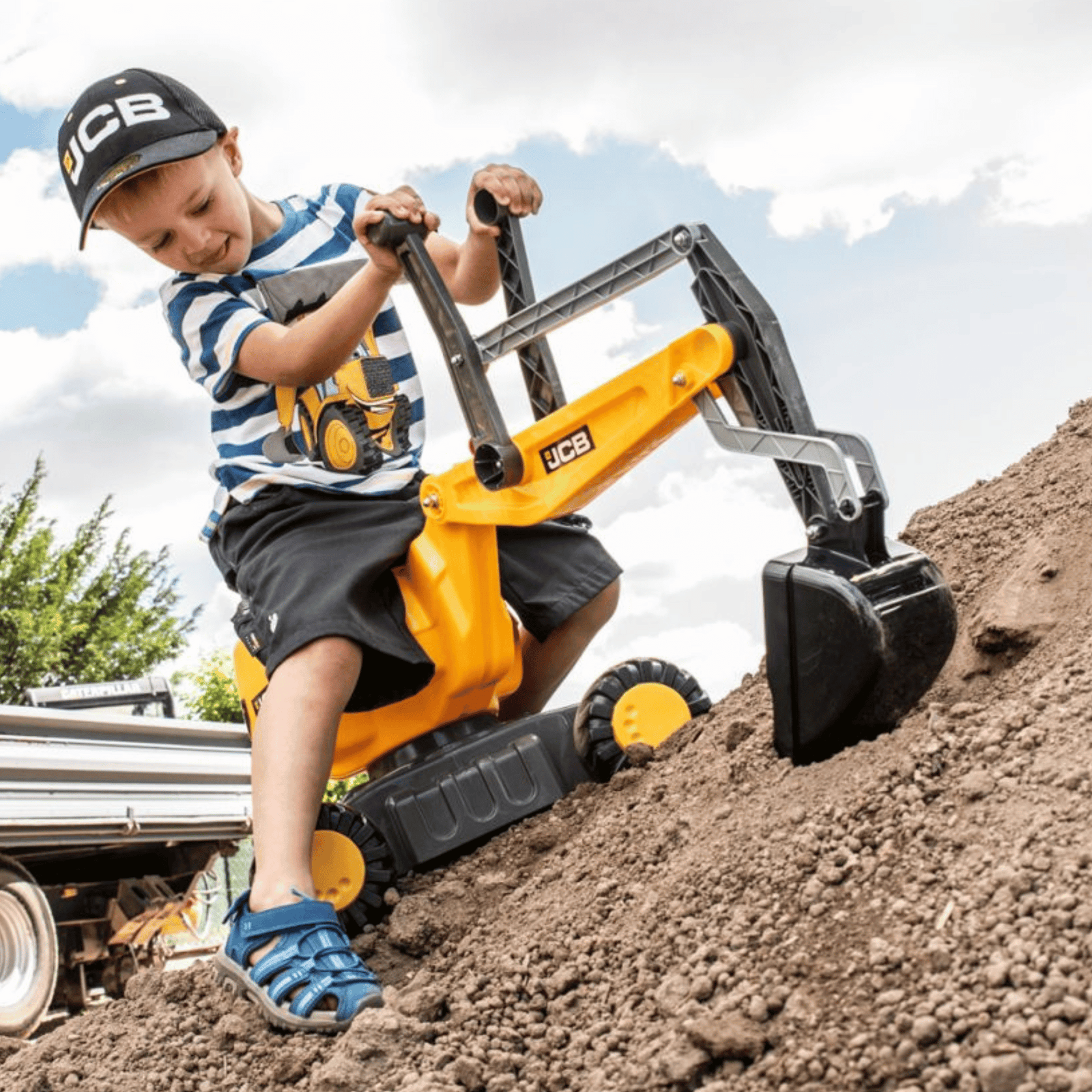 Rolly Toys JCB Ride On 360 Excavator 421183